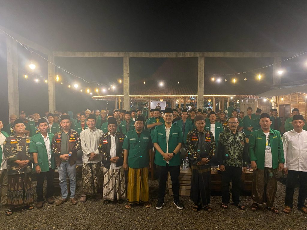 Pesan Ketua PW GP Ansor Jateng, Gus Shidqon Prabowo, ke Kader Ansor Gringsing dalam Acara ...